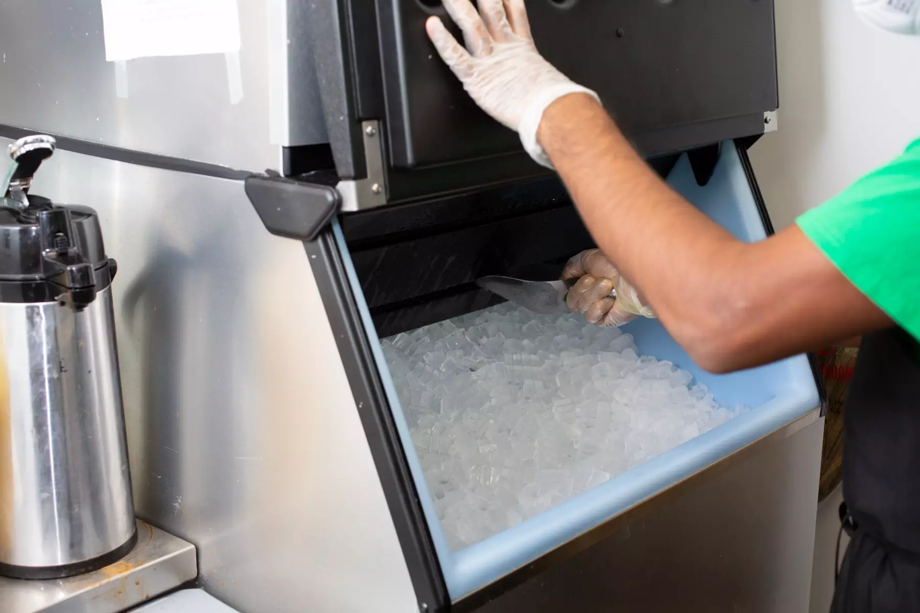 Icy Innovations: the Latest in Ice Maker Technology | Zanduco | Zanduco US